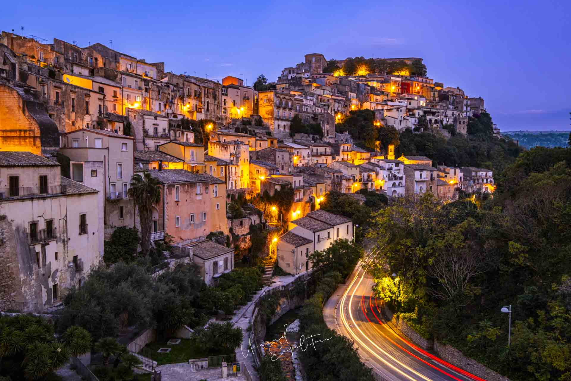 Sicily Tour in Italy and Malta Iconic Places: Discovering the Most ...
